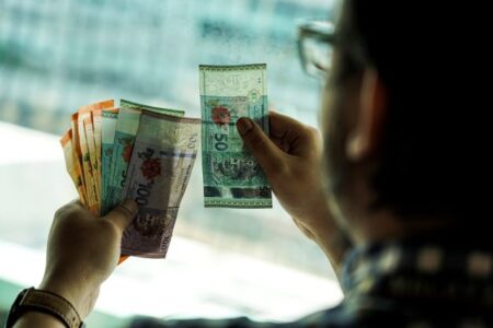 10 artikel kerjaya Relevan terbaik 2023, gaji topik paling hangat - Relevan