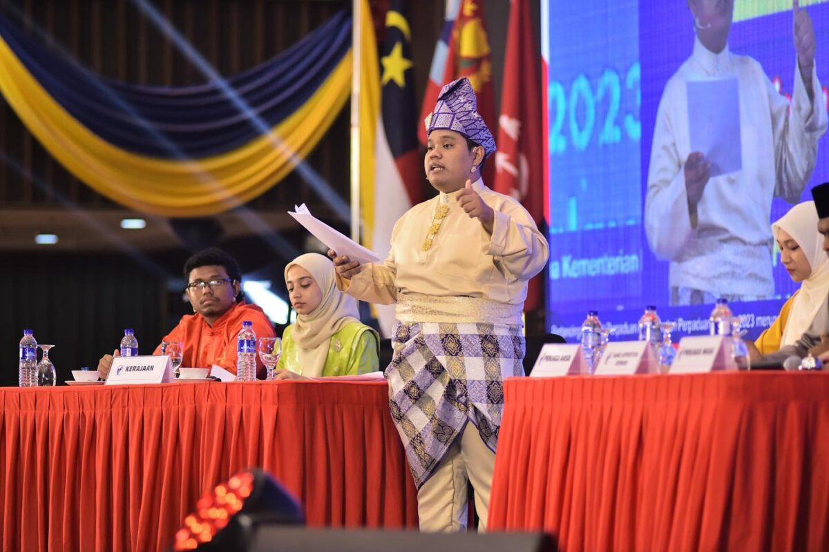 Intipati perdebatan pusingan akhir Debat Perpaduan 2023 - Relevan