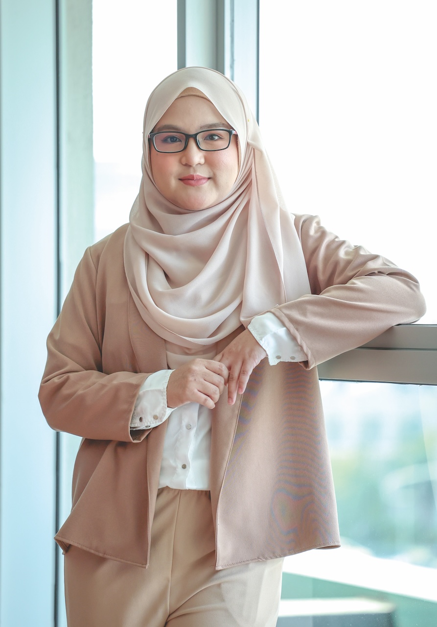 Syaza Nazura, one woman show di sebalik Kejar Kerjaya - Relevan