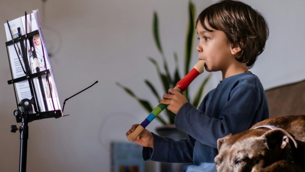 Kepentingan dan manfaat belajar main rekoder di sekolah - Relevan