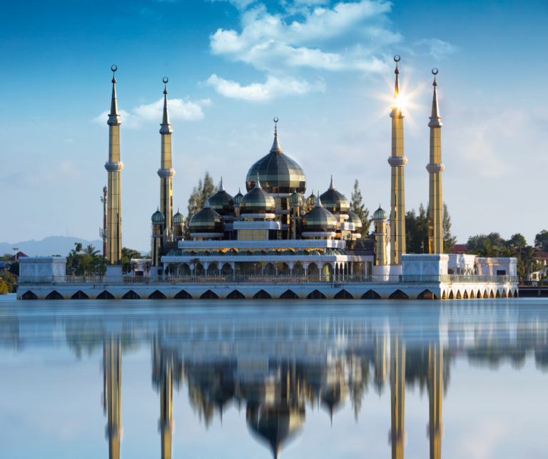 10 masjid tercantik untuk misi ‘masjid hopping’ - Relevan